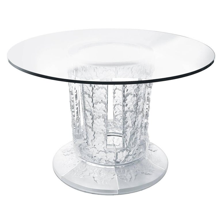 Table de salle à manger ou d'entrée en cristal Lalique Chene En vente ...