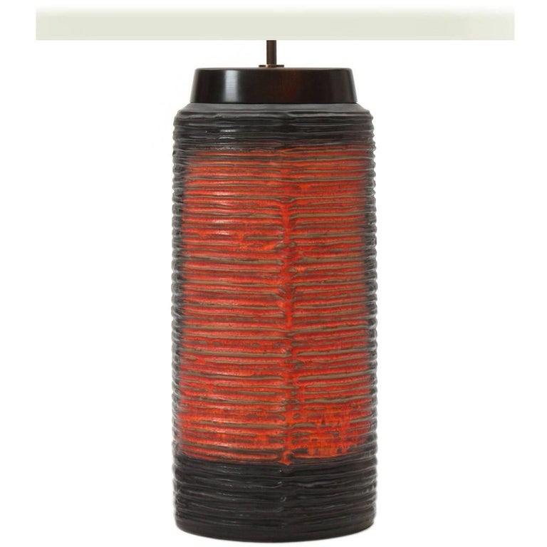 Black and Red Table Lamp For Sale at 1stDibs
