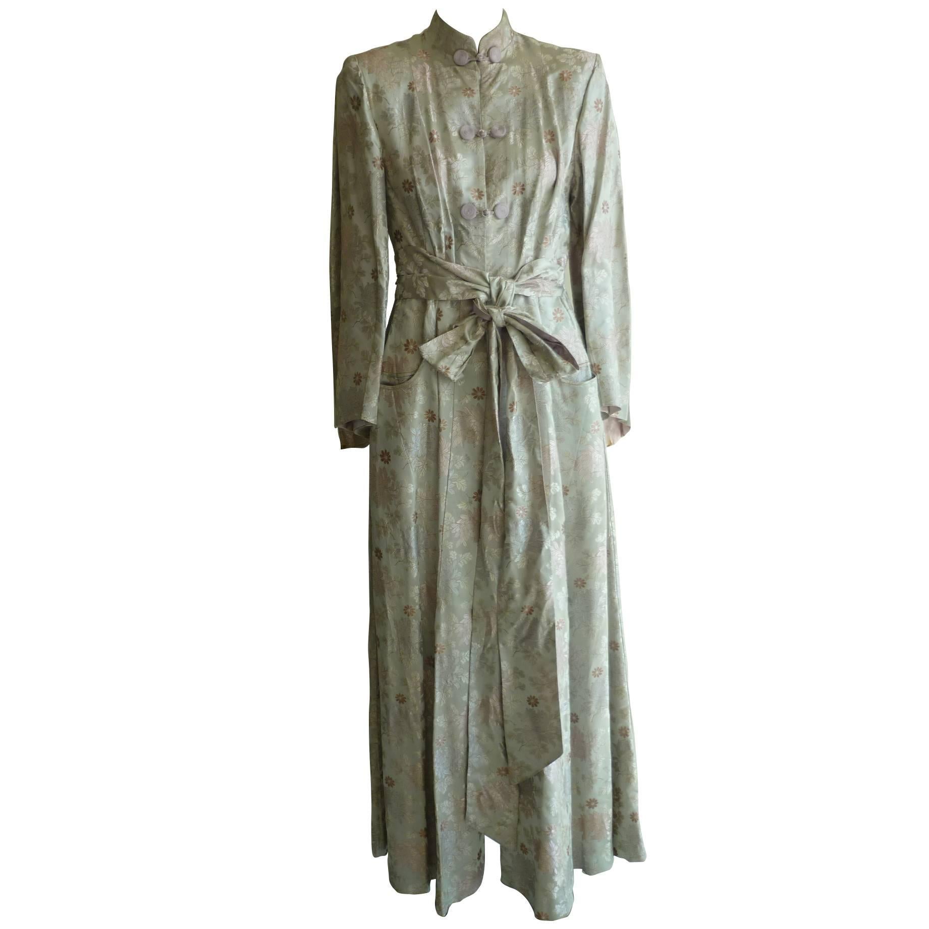 1950s Dynasty Silk Robe at 1stDibs
