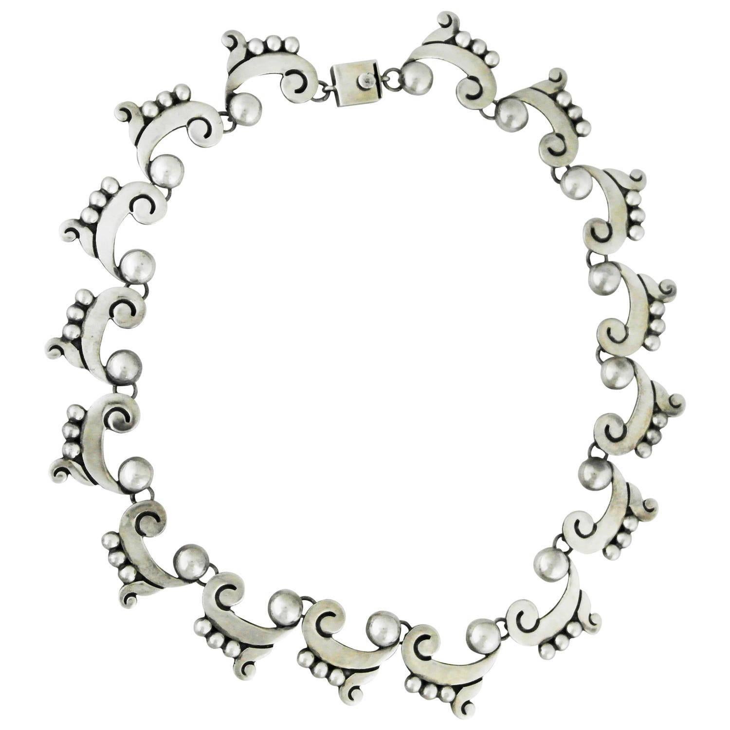 Early Taxco Sterling Silver Link Necklace For Sale at 1stDibs