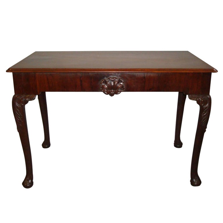 Good Georgian Irish Mahogany Side Table For Sale at 1stDibs