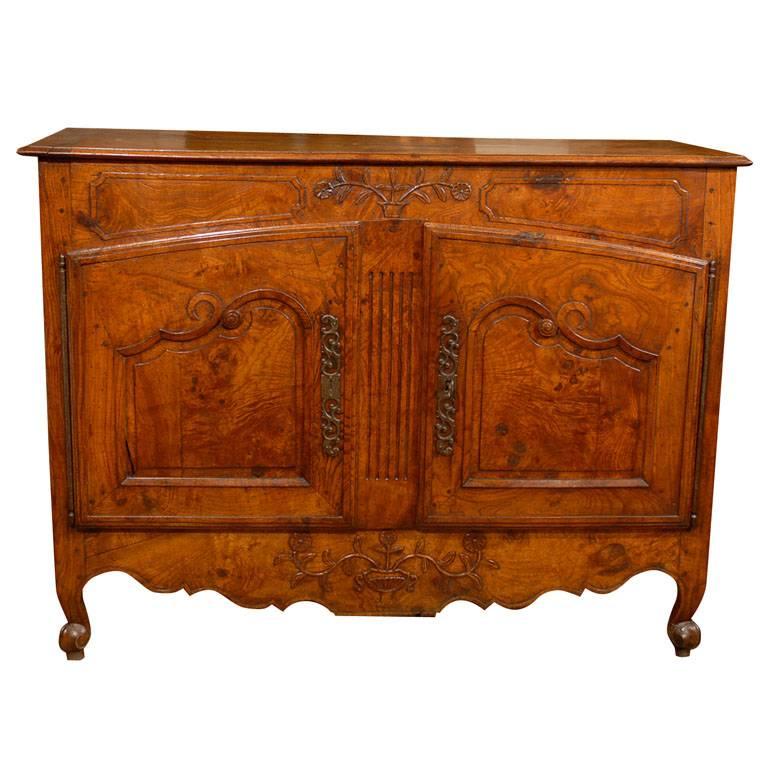 French Early 1800s Burlwood Two-Door Buffet with Carved Doors and ...