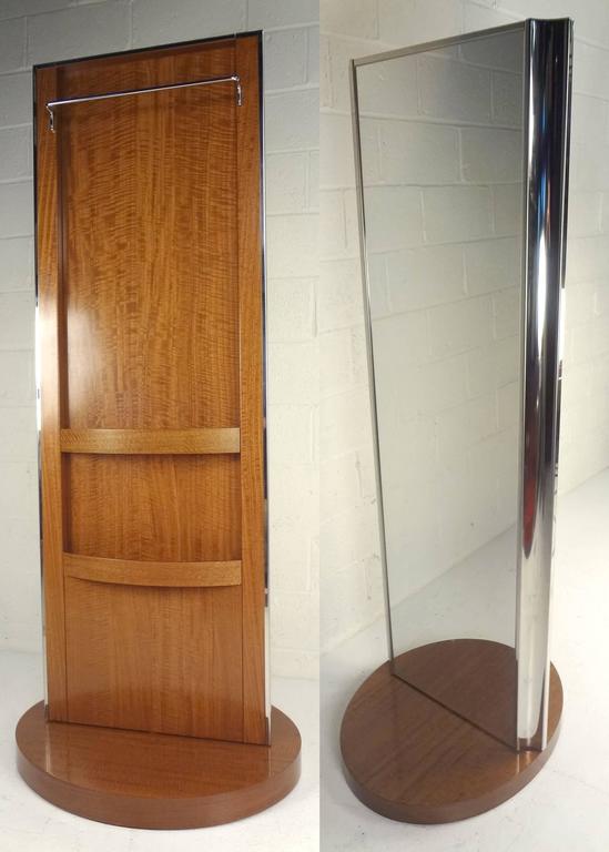 Italian Revolving Dressing Mirror For Sale at 1stDibs