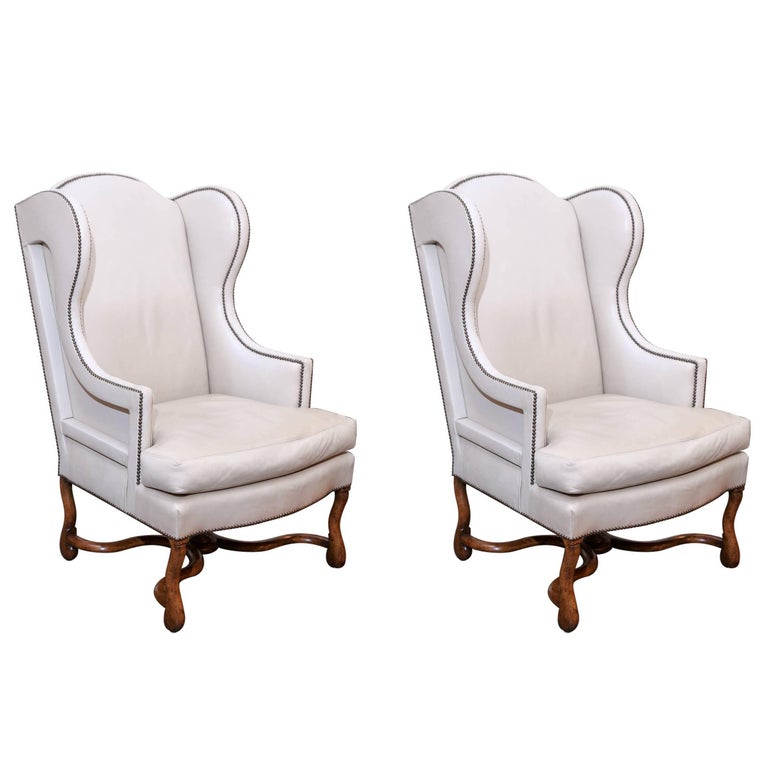 Pair of Mouton Wing Chairs in Off-White Leather For Sale at 1stDibs