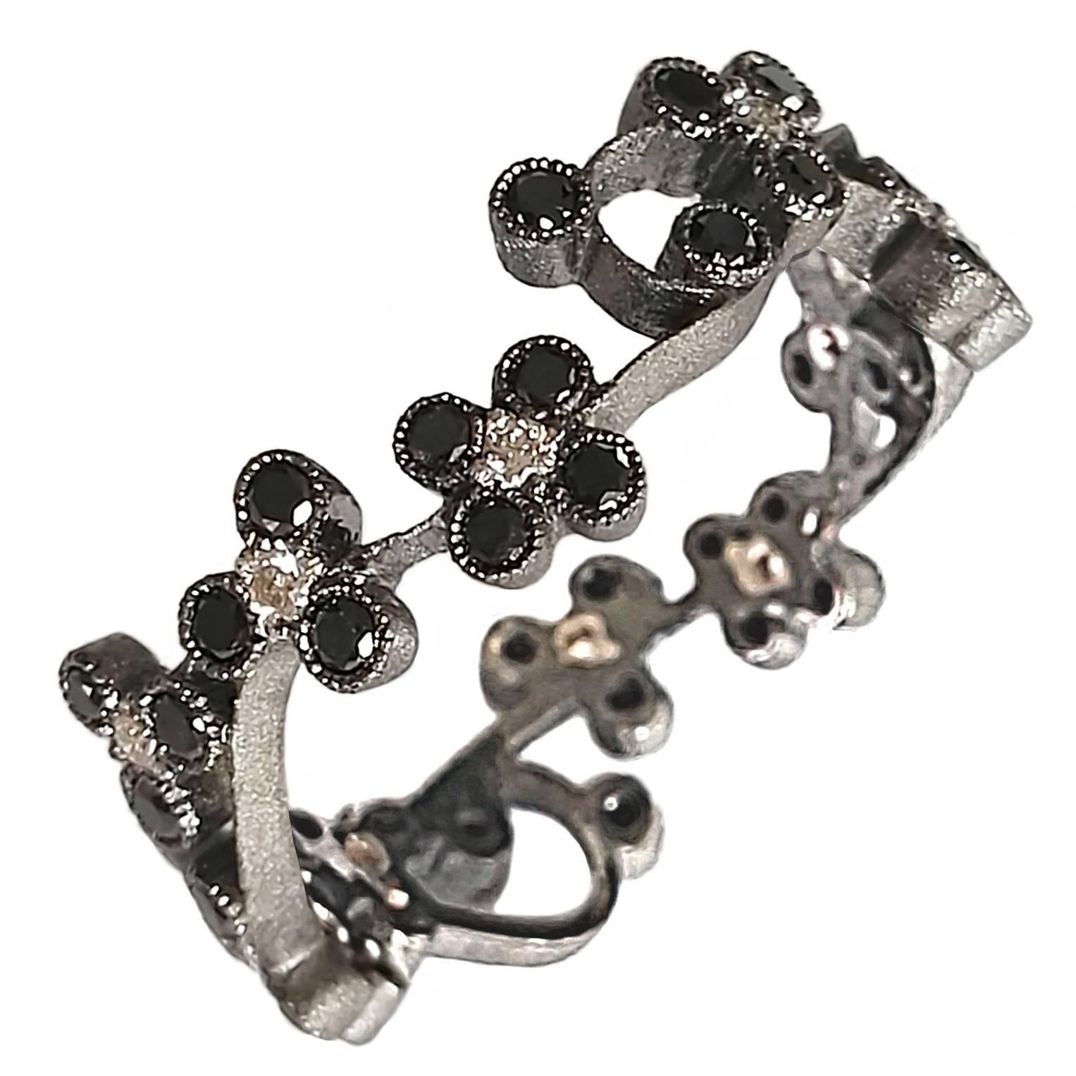 Baraka Reversible Diamond and Gold Ring For Sale at 1stDibs ...