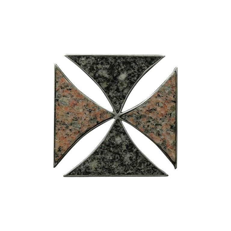 Victorian Scottish Sterling Aberdeen Granite Pin For Sale at 1stDibs