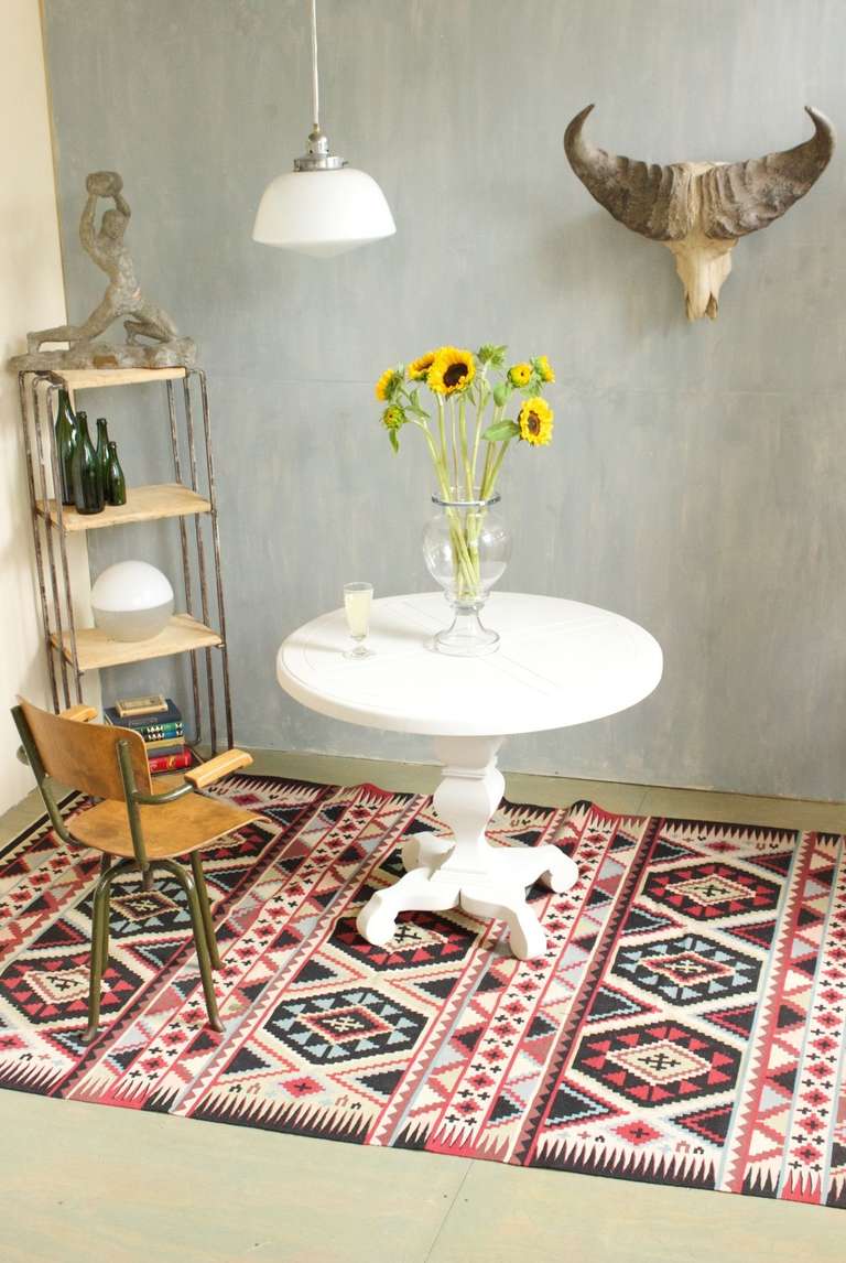 White Painted Center Table at 1stDibs
