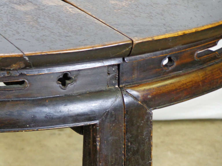 Antique Chinese Walnut Round Hall Table at 1stDibs