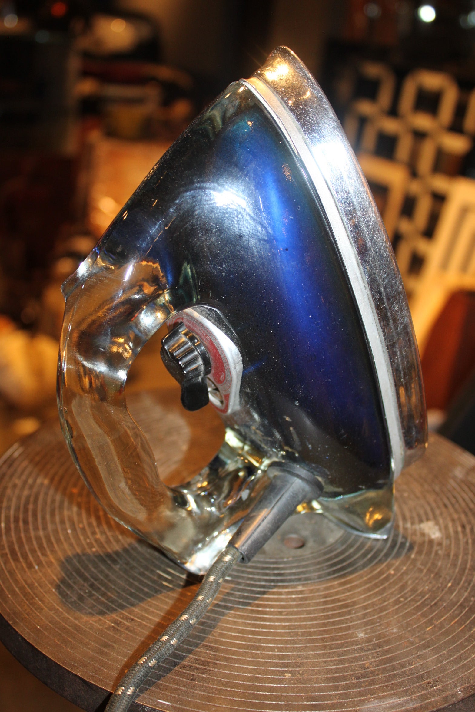Rare Fantastic Blue Pyrex Saunders" Silver Streak" iron 1946 at 1stDibs ...