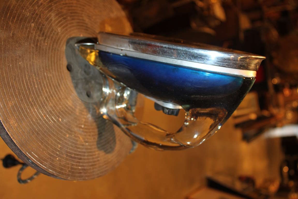 Rare Fantastic Blue Pyrex Saunders" Silver Streak" iron 1946 at 1stDibs ...