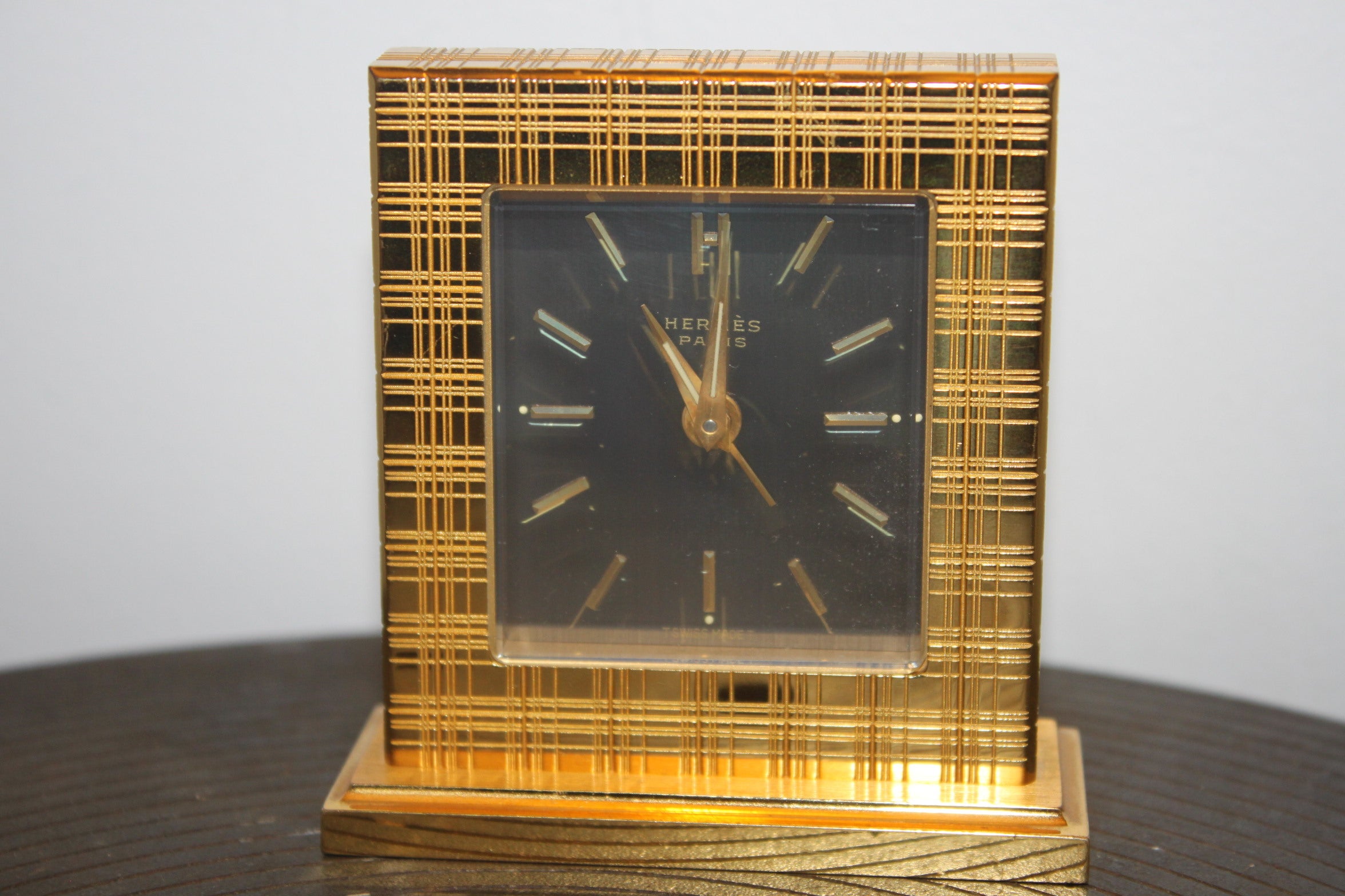Hermes Desk Clock at 1stDibs | hermes table clock