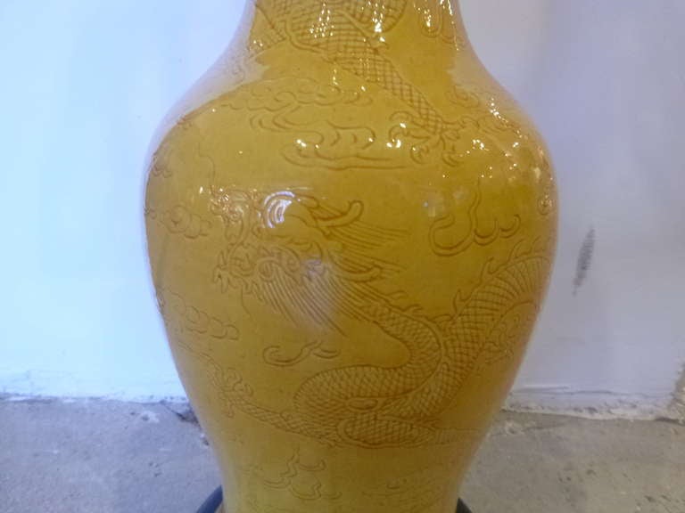 Antique Chinese Imperial Yellow Table Lamp For Sale at 1stDibs