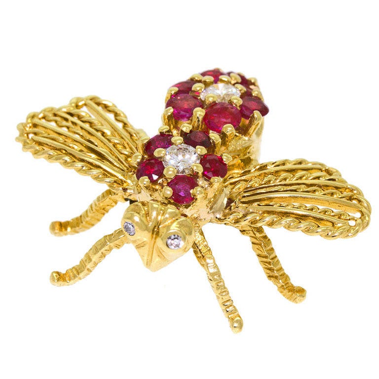 Cartier Ruby Diamond Bee Pin at 1stDibs | cartier bee