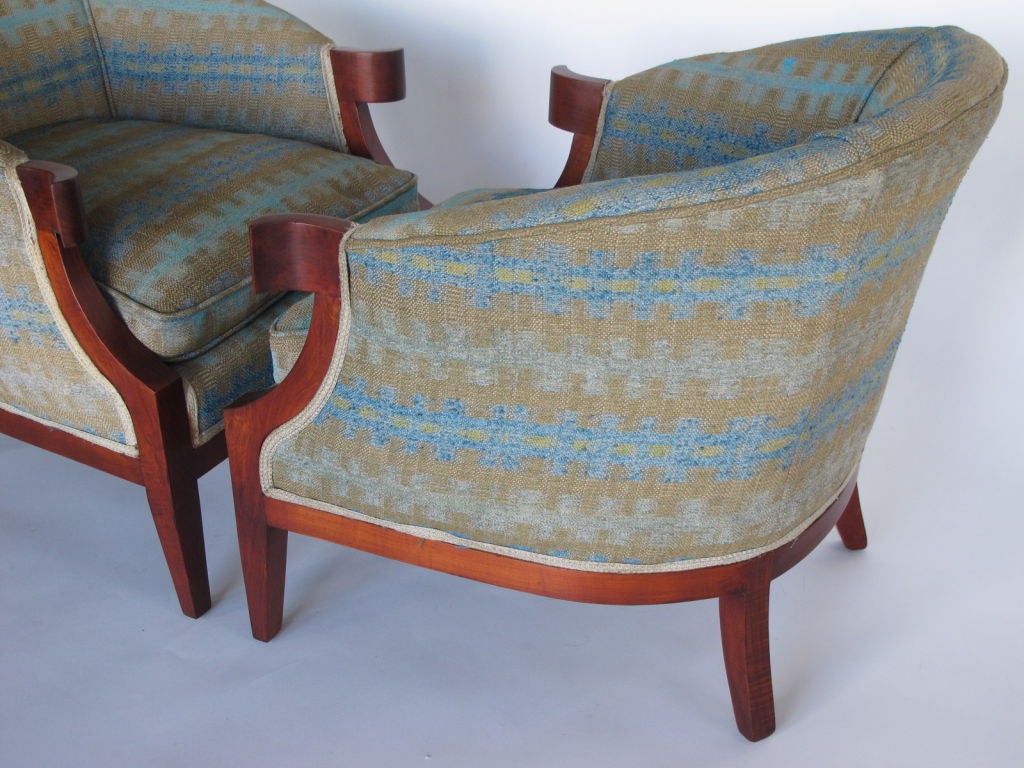 Pair of Classic Armchairs by Baker at 1stDibs