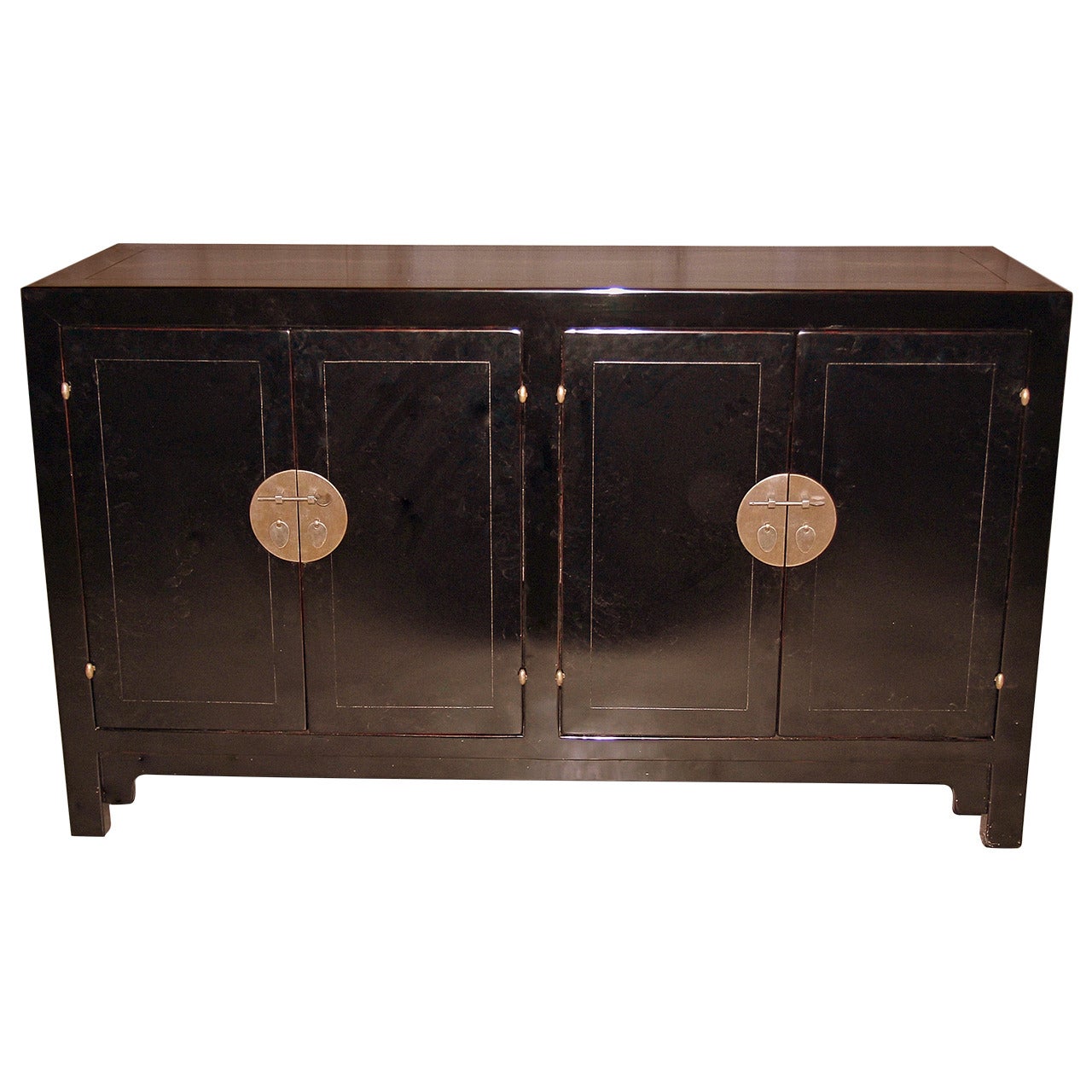 Refined and Elegant Black Lacquer Sideboard at 1stDibs
