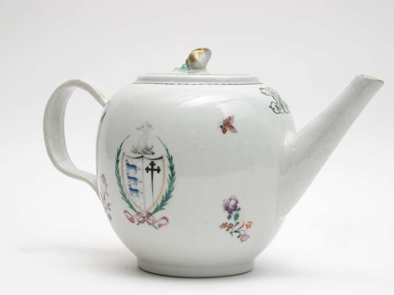 Chinese armorial teapot with cover at 1stDibs