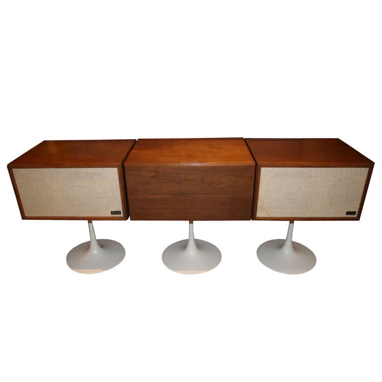 KLH Twenty Plus, Hi-Fi System with Turntable and AM/FM Built-in Radio ...