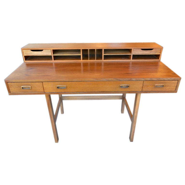 Vintage Dixie Desk - 4 For Sale on 1stDibs