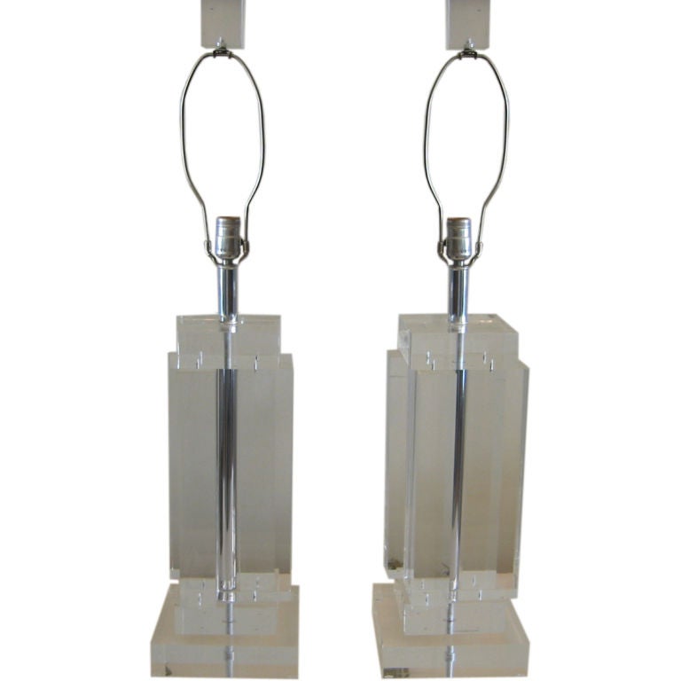Pair Architectural Lucite Lamps with Lucite Finials by R.Lewin at 1stDibs