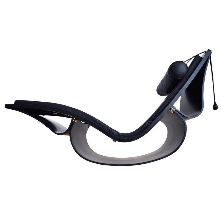 Oscar Niemeyer Rio Chaise Longue at 1stDibs