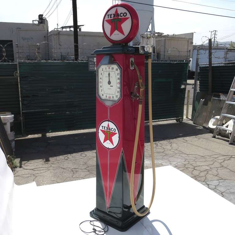 1932 Fully Restored Lighted Texaco Gas Pump at 1stDibs