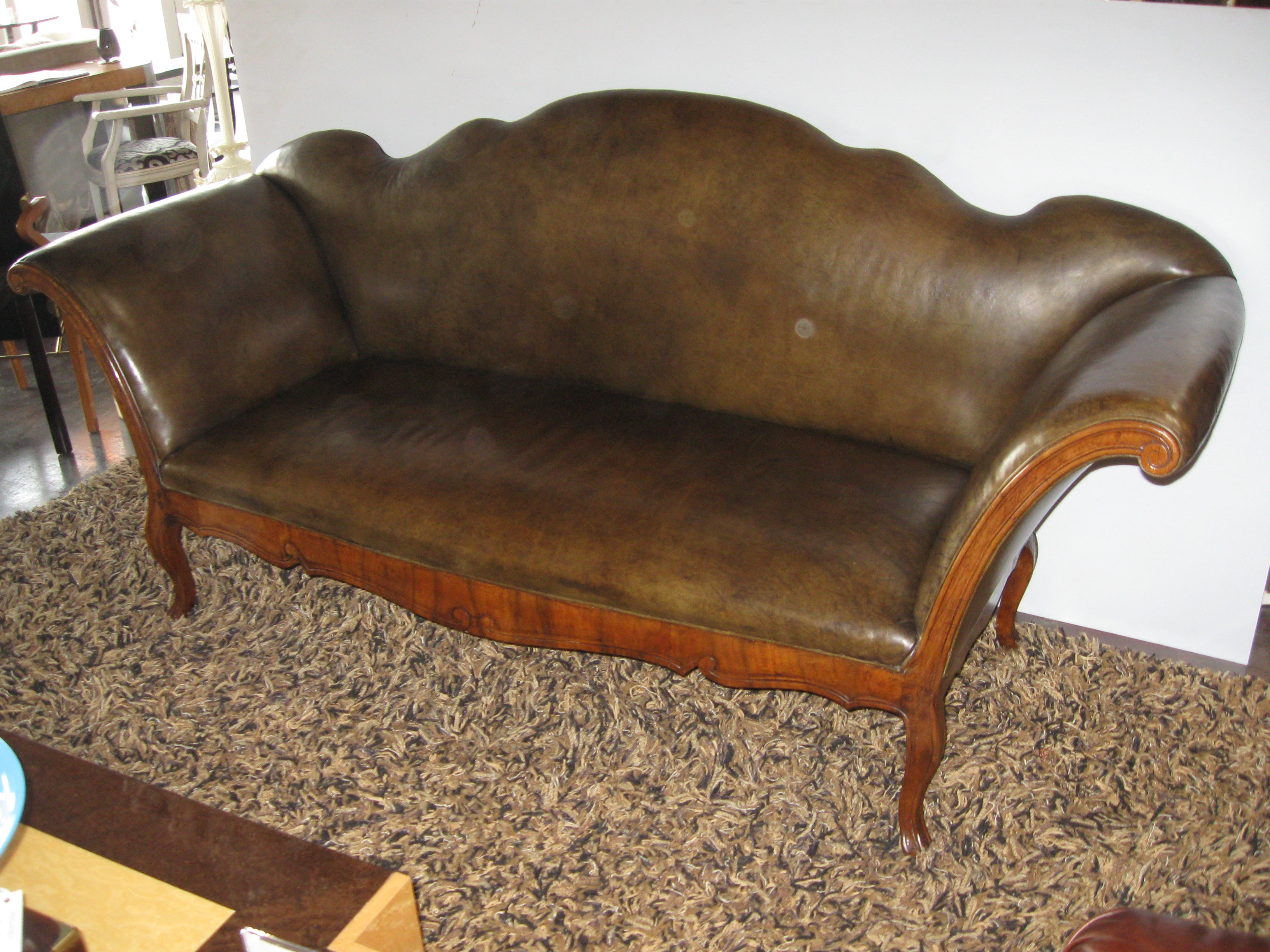 Exceptional Italian Canape at 1stDibs