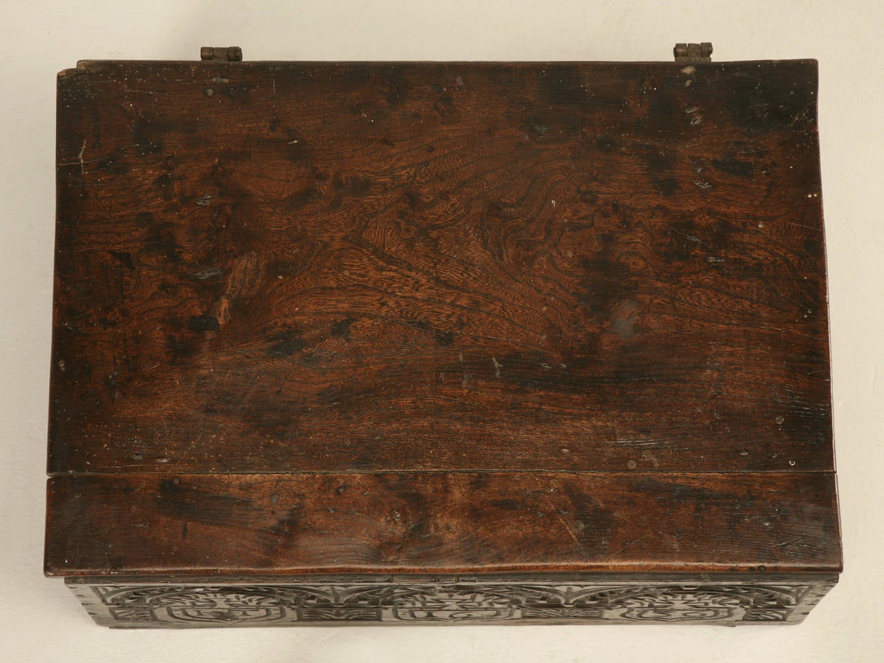 English Carved Oak Box from the 1600s at 1stDibs