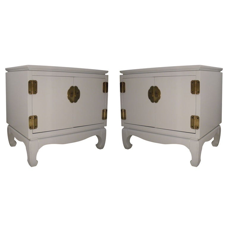 Pair of Vintage White Lacquer Asian Bedside Tables at 1stDibs