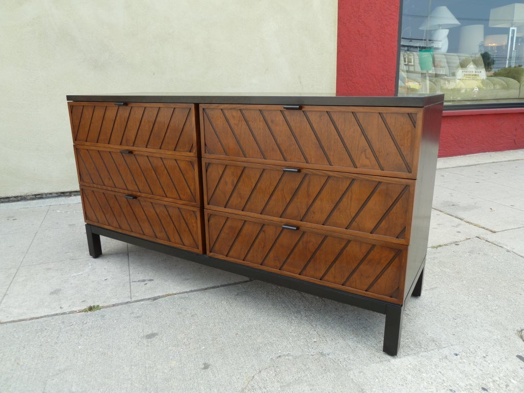 Mid-Century Dynamic Patterned Six Drawer Dresser at 1stDibs