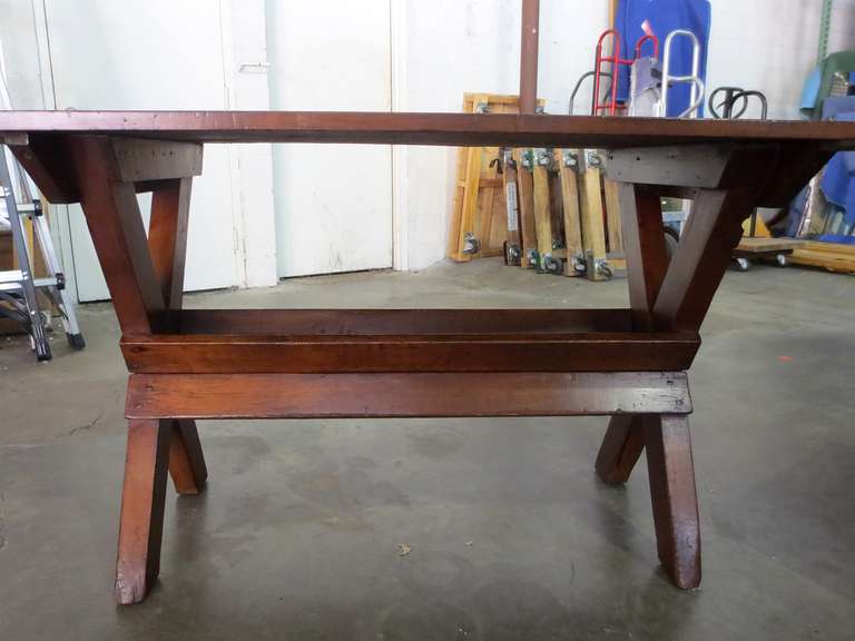 Early 19th Century American Sawbuck Table at 1stDibs