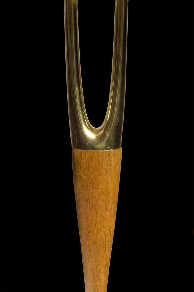 Gerald Thurston Designed "Wishbone" Lamp by Laurel Lamp Company For ...