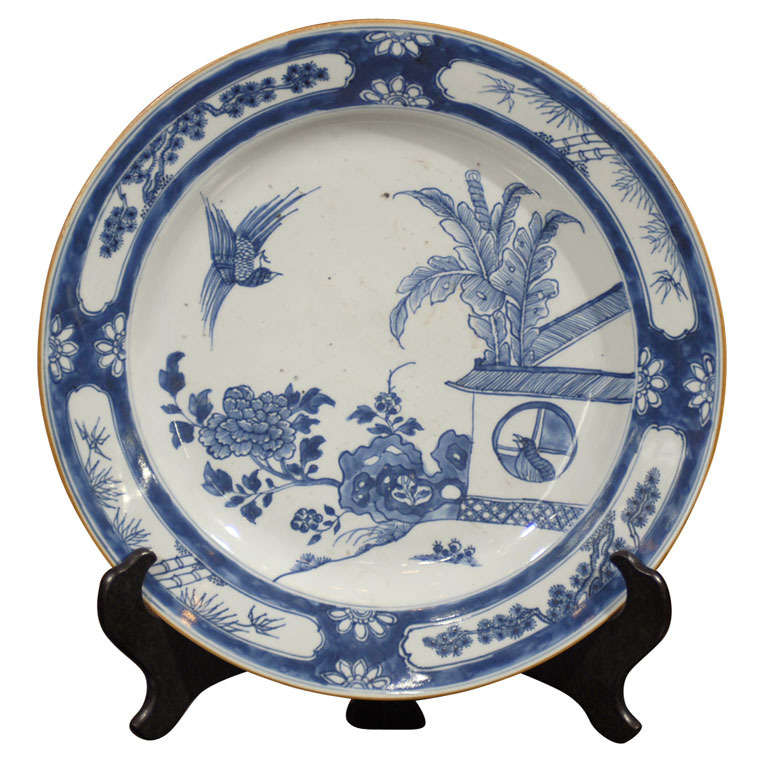 18th C. Blue and White Chinese Plate For Sale at 1stDibs