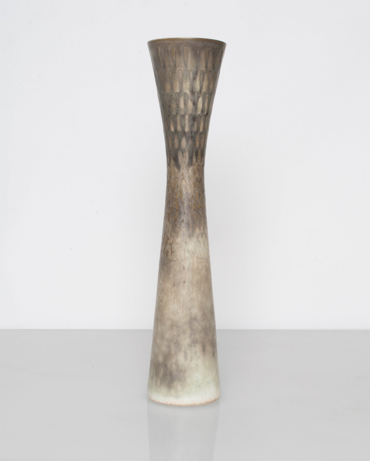 Scandinavian Modern Ceramic Vase with Hourglass Shape, Carl-Harry ... Scandinavian Modern Ceramic Vase with Hourglass Shape, Carl-Harry ...