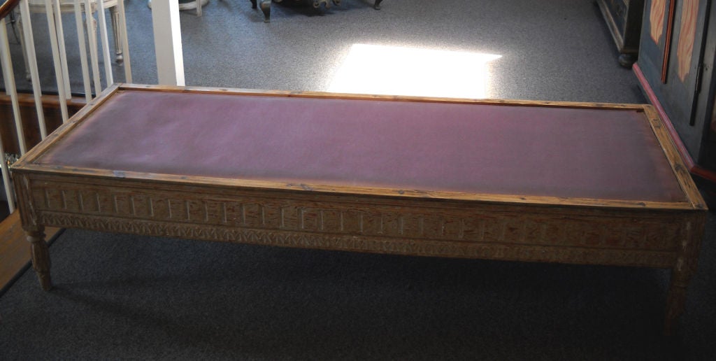 Period Gustavian Divan in Original Paint at 1stDibs