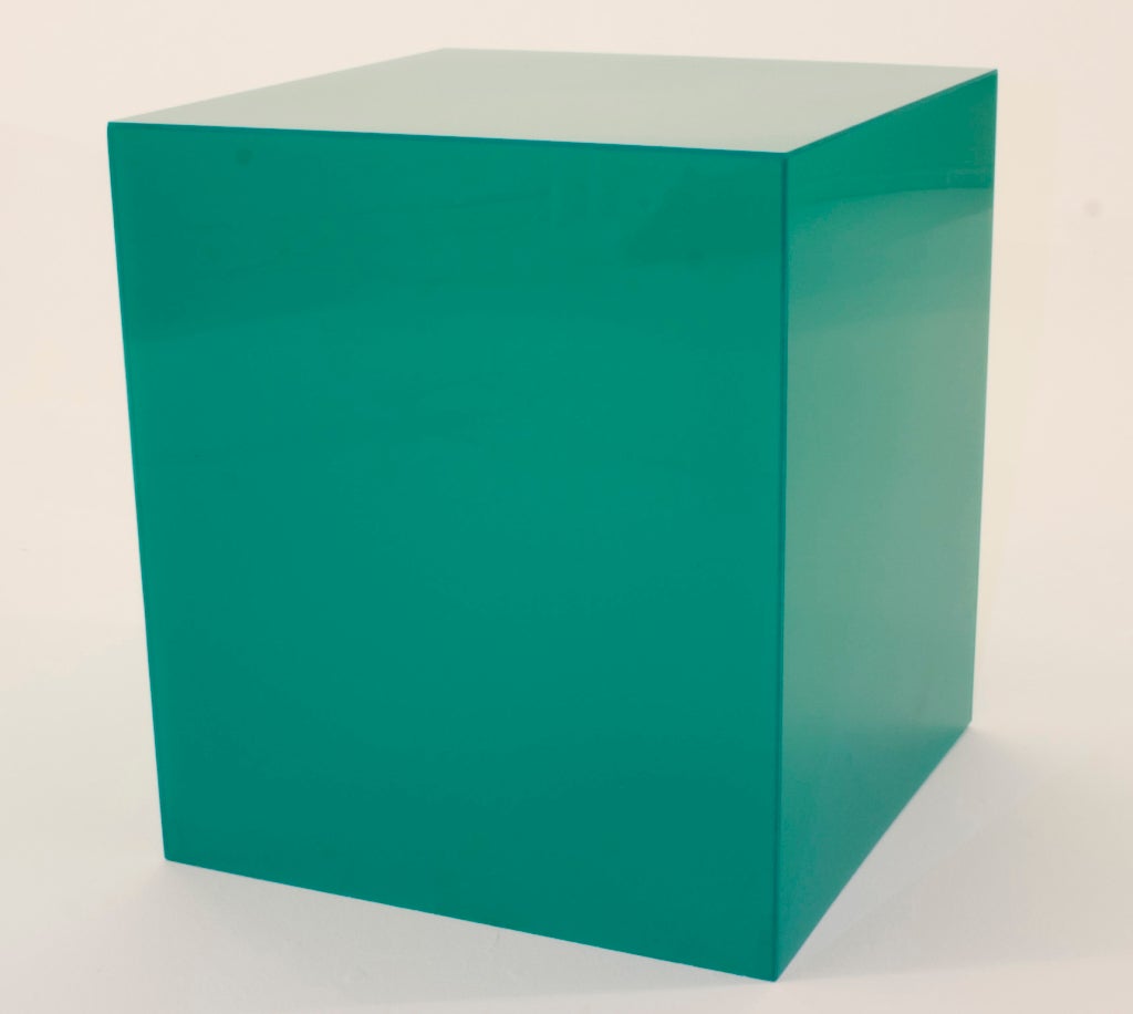 Emerald Green Lucite Lamp-table at 1stDibs