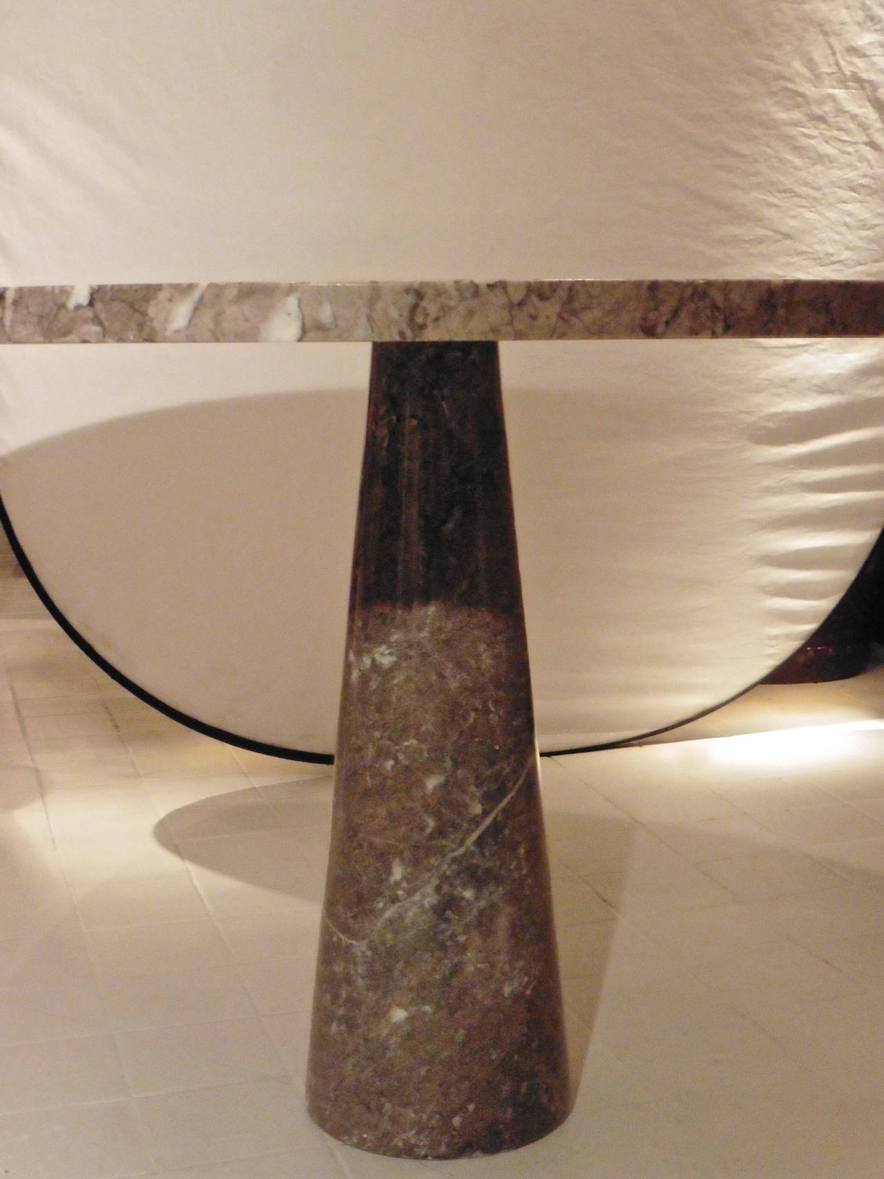 Italian ‘Griglio Scogliera’ Marble 'Gravity' Table by Mangiarotti ...