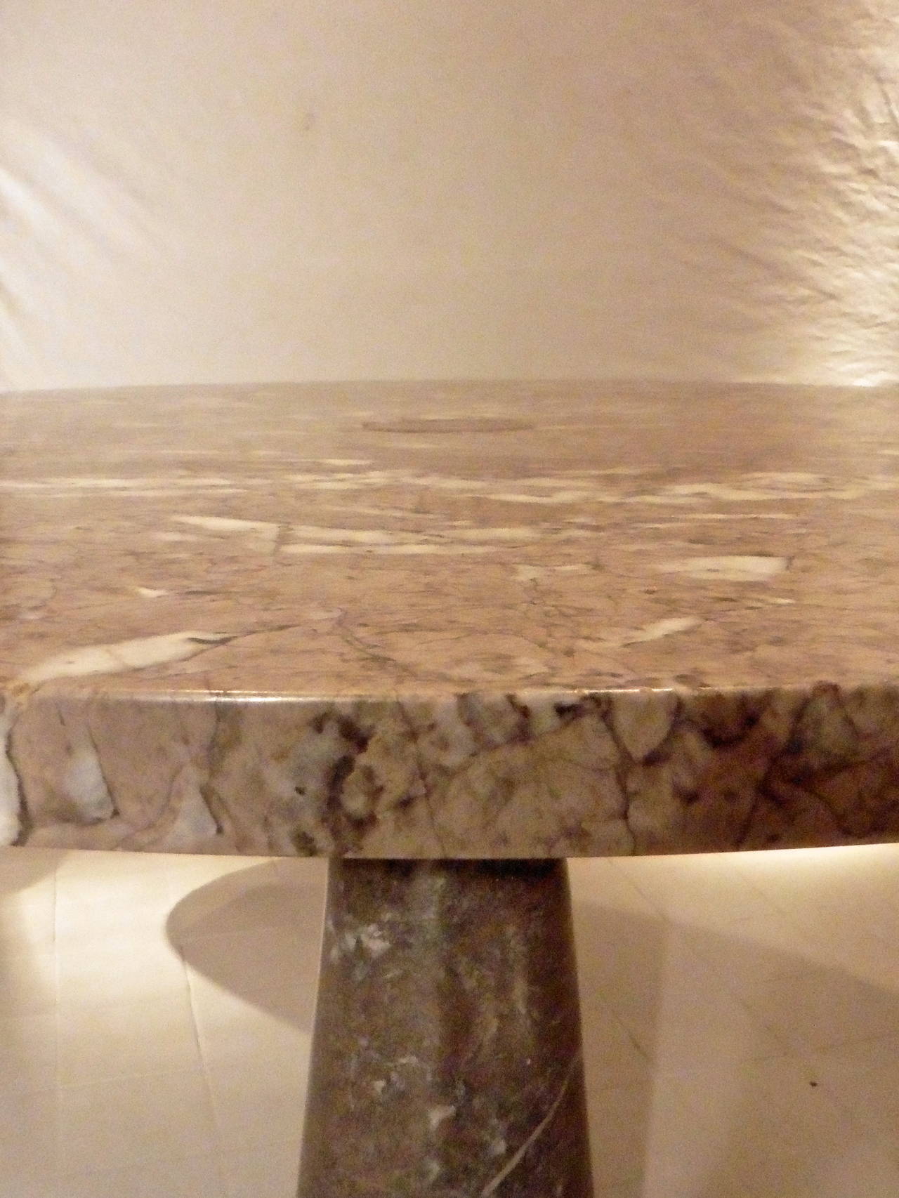 Italian ‘Griglio Scogliera’ Marble 'Gravity' Table by Mangiarotti ...