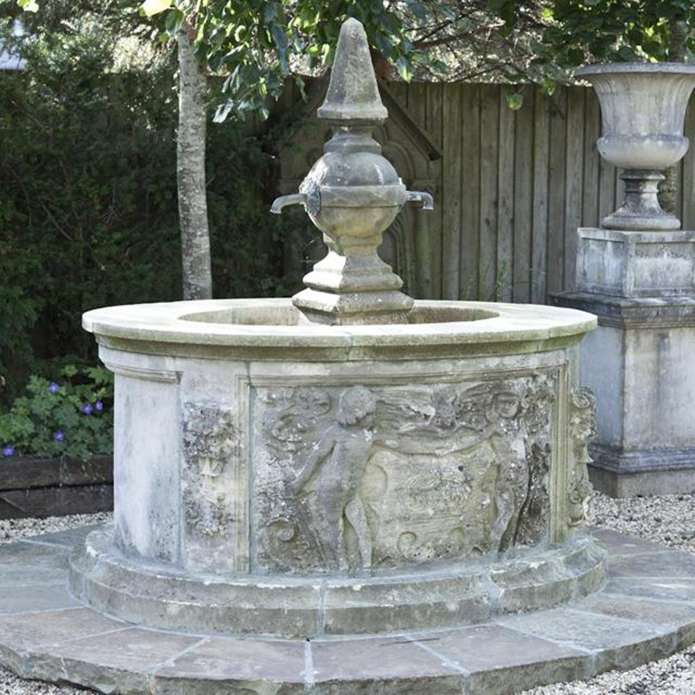An Important 18th Century Stone Wellhead at 1stDibs