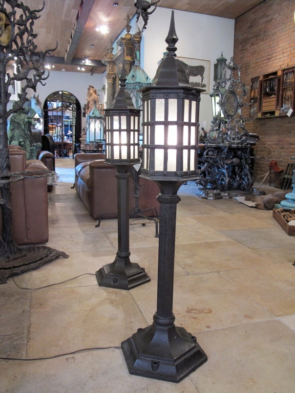Pair of Early 20th Century Pier Lamps For Sale at 1stDibs