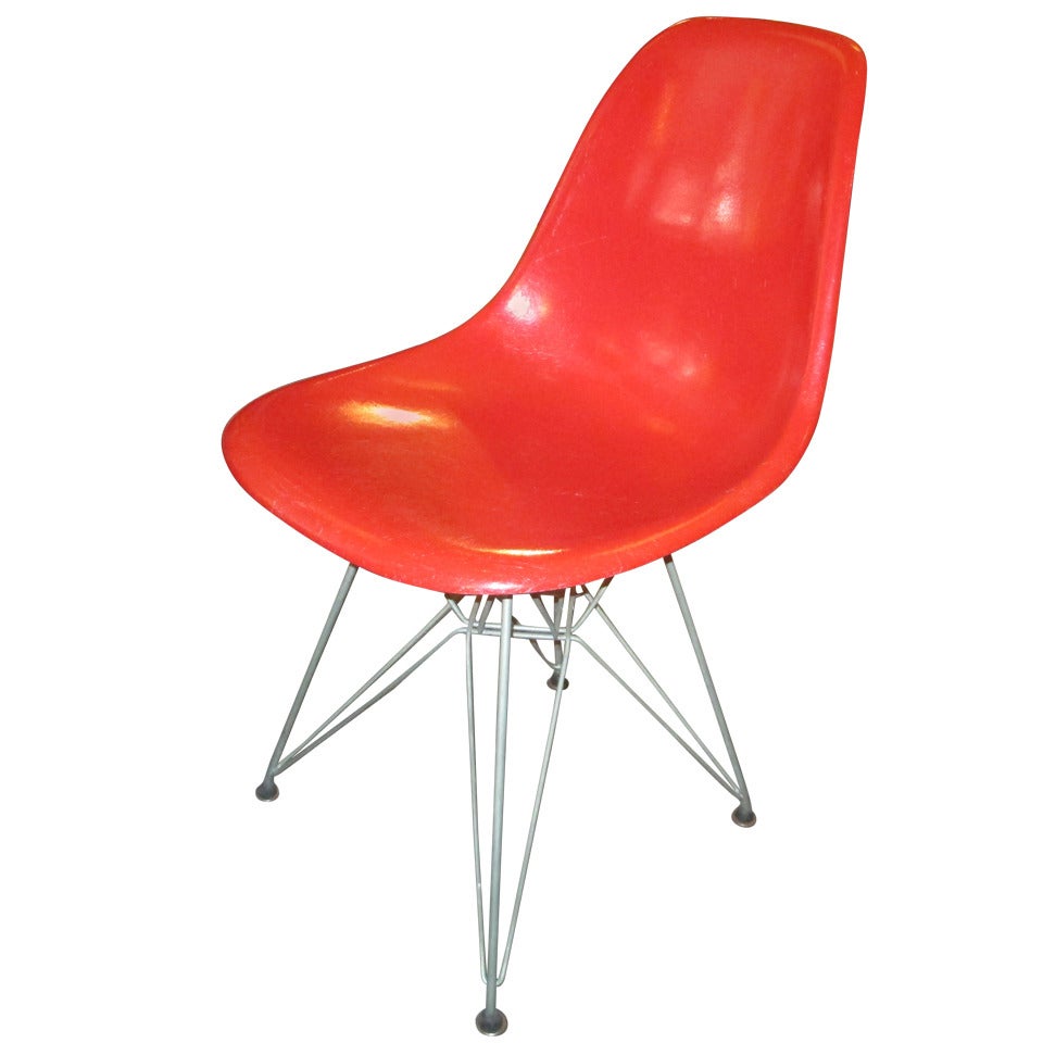 Charles Eames Side Shell on Eifel Tower Base for Herman Miller at 1stDibs