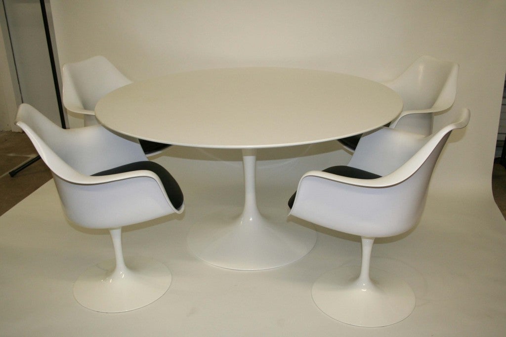Knoll Tulip Dining Set at 1stDibs