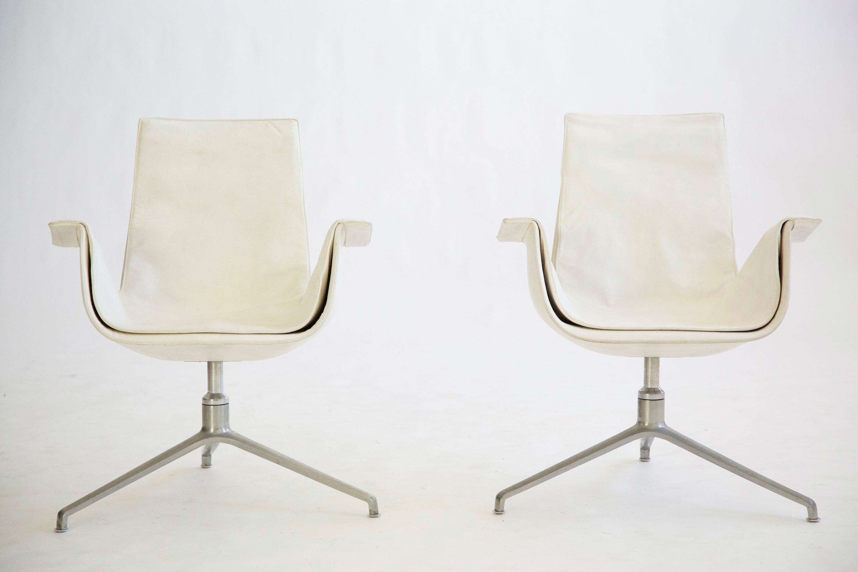 Fabricius and Kastholm Bird Chairs at 1stDibs