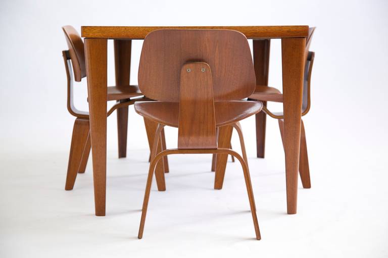 Charles Eames Dining Set at 1stDibs