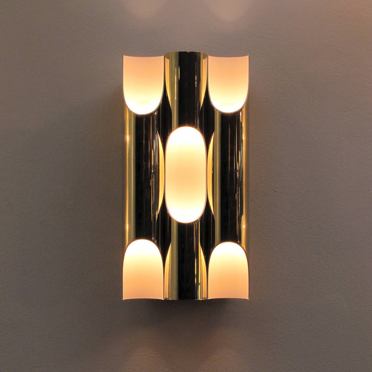 RAAK 'Fuga' Wall Light at 1stDibs