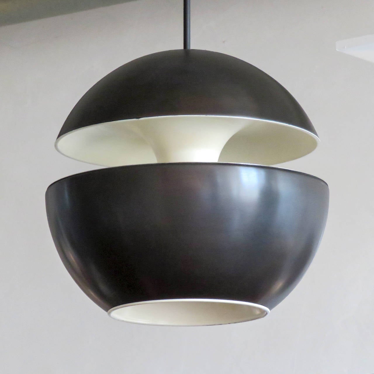 Extra Large RAAK 'Fountain' Pendant Light at 1stDibs | raak springfontein