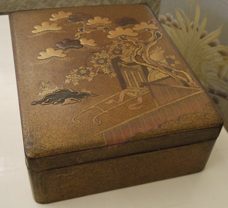Large Japanese Lacquer Box at 1stDibs