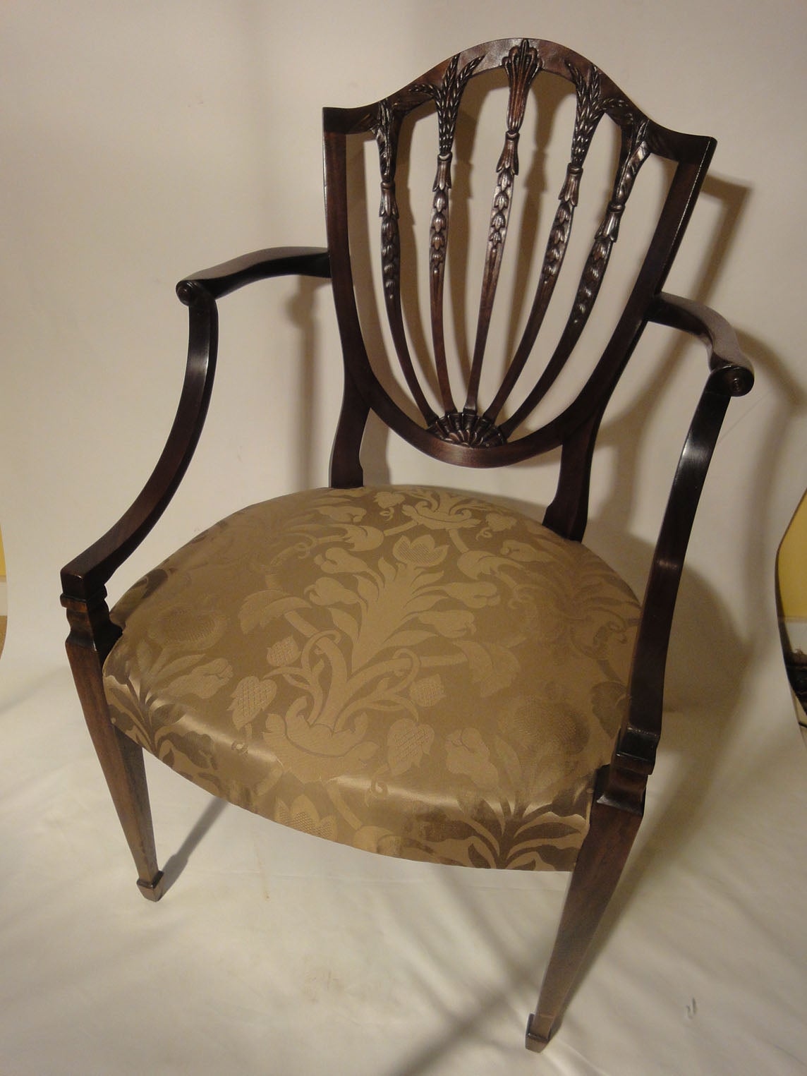 Set of 8 Sheraton-Style Shield Back Dining Chairs at 1stDibs