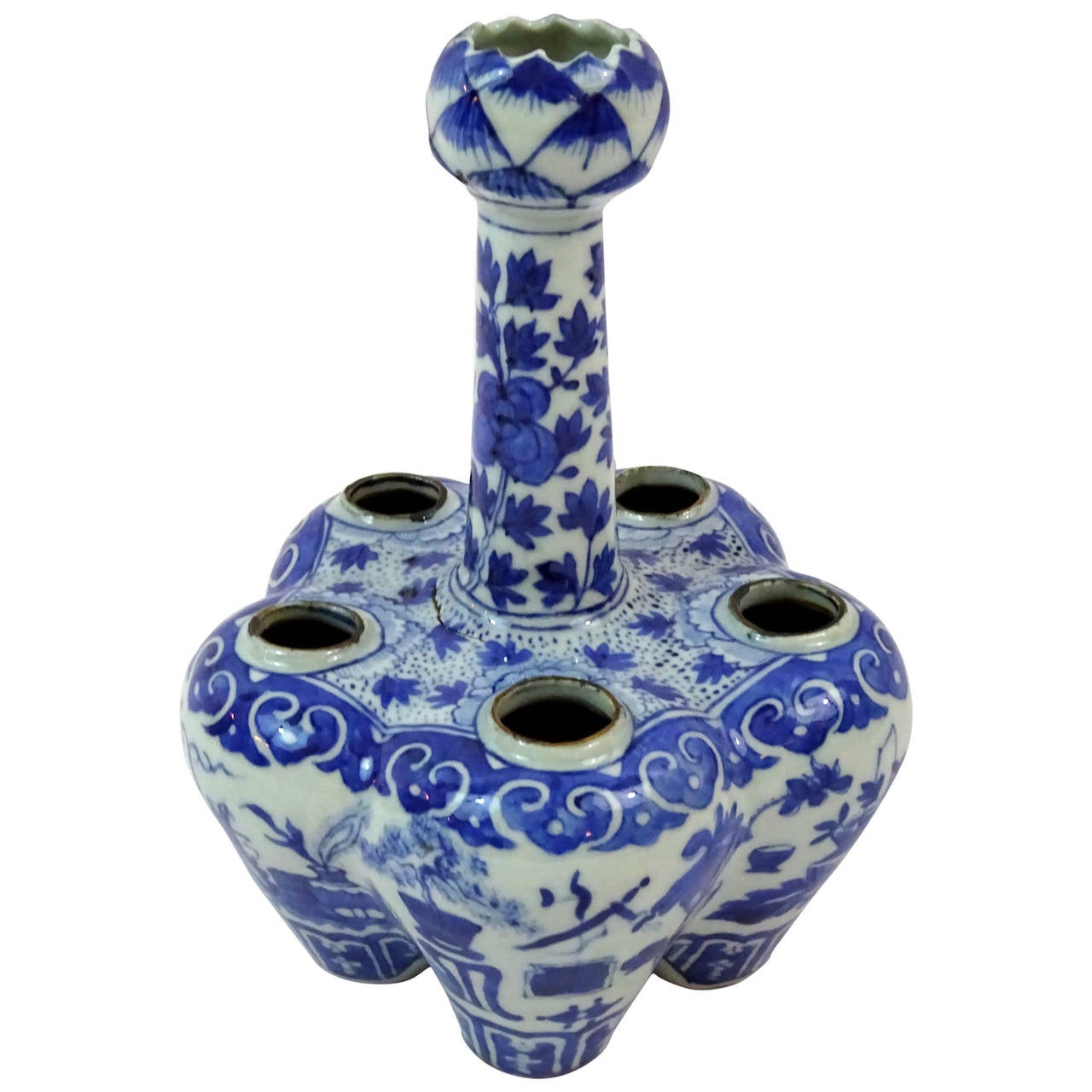 19th c. Chinese Blue and White Porcelain Tulipiere at 1stDibs