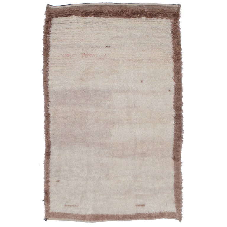 Angora "Tulu" with Border at 1stDibs