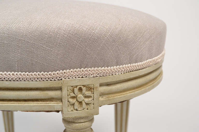 French Louis XVI Oval Bench at 1stDibs | louis oval bench